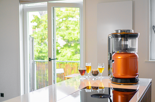 MiniBrew - The Easiest & Smartest Beer Brewing Machine, brew any beer!
